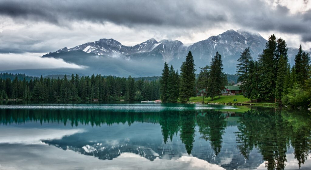 Homepage - Northern Lakes College Student Association